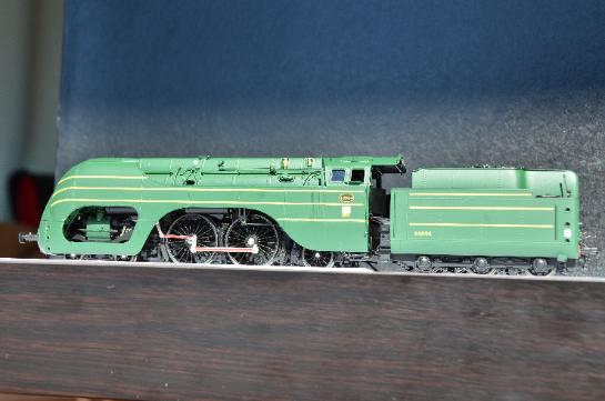 Brass Department: Philotrain SNCB Type 12 004 Streamlined Steam Engine